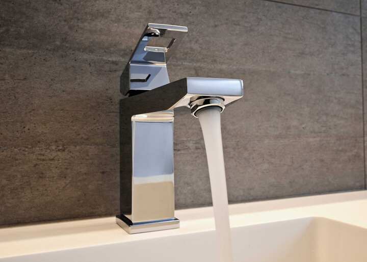 The Ultimate Guide To Bathroom Faucet Finishes - Crossroads Bathroom Pros